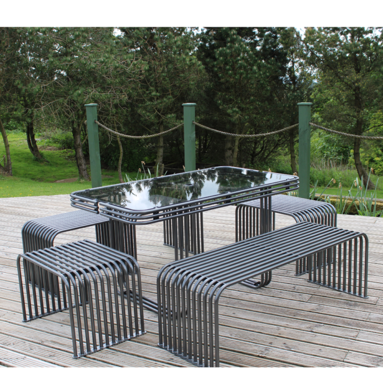 Manhattan Range - The Steel Bench Company